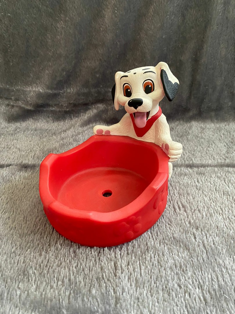 ORIGINAL DISNEY USA PET CONTAINER, Perlengkapan Hewan, Aksesoris Hewan ...