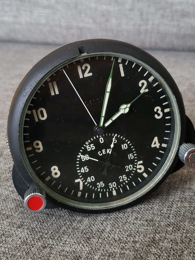 Russian fighter jet Aircraft clock, Men's Fashion, Watches ...