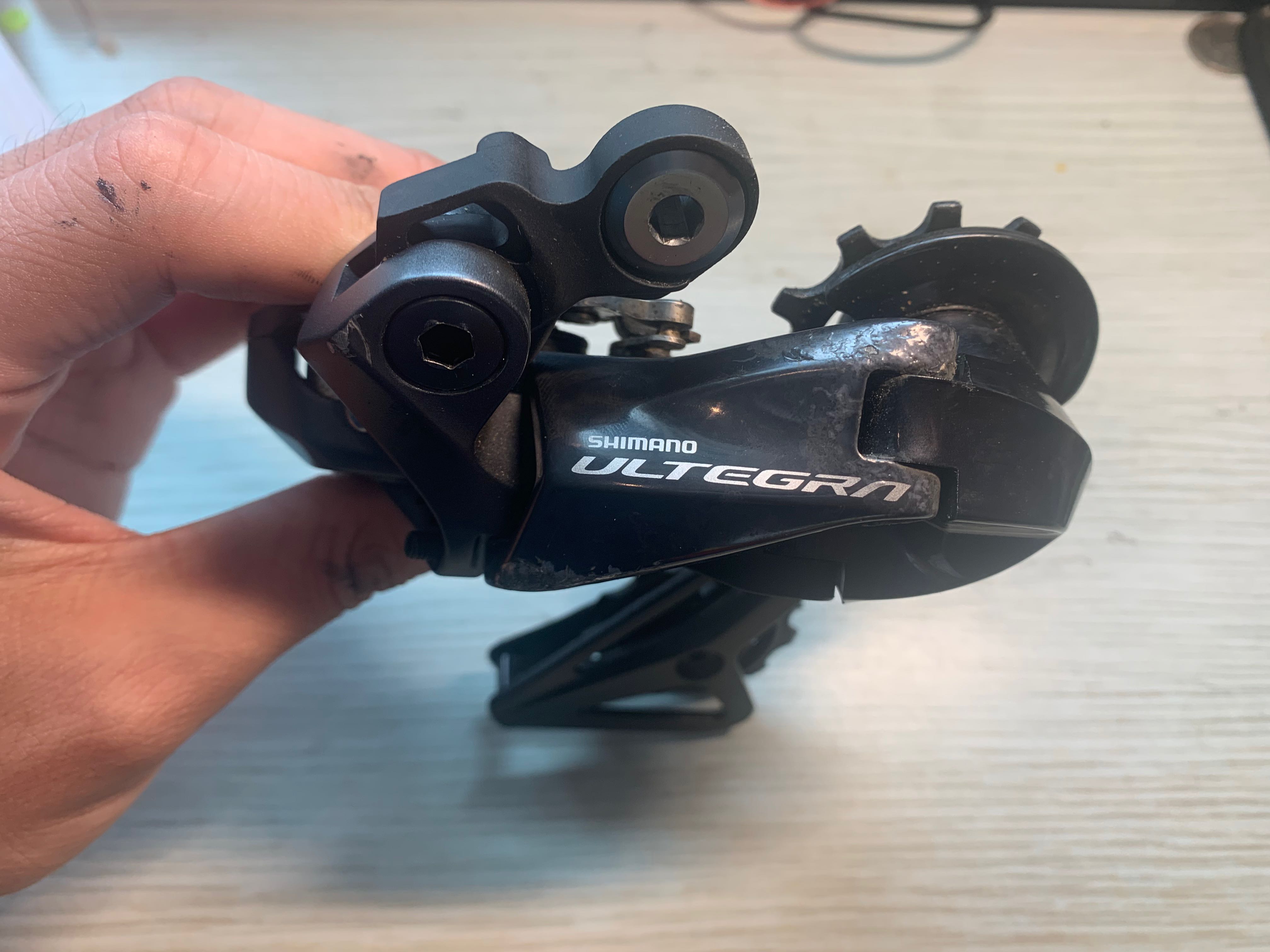 Shimano Ultegra R8050 Di2 RD Rear Derailleur (gs), Sports Equipment ...