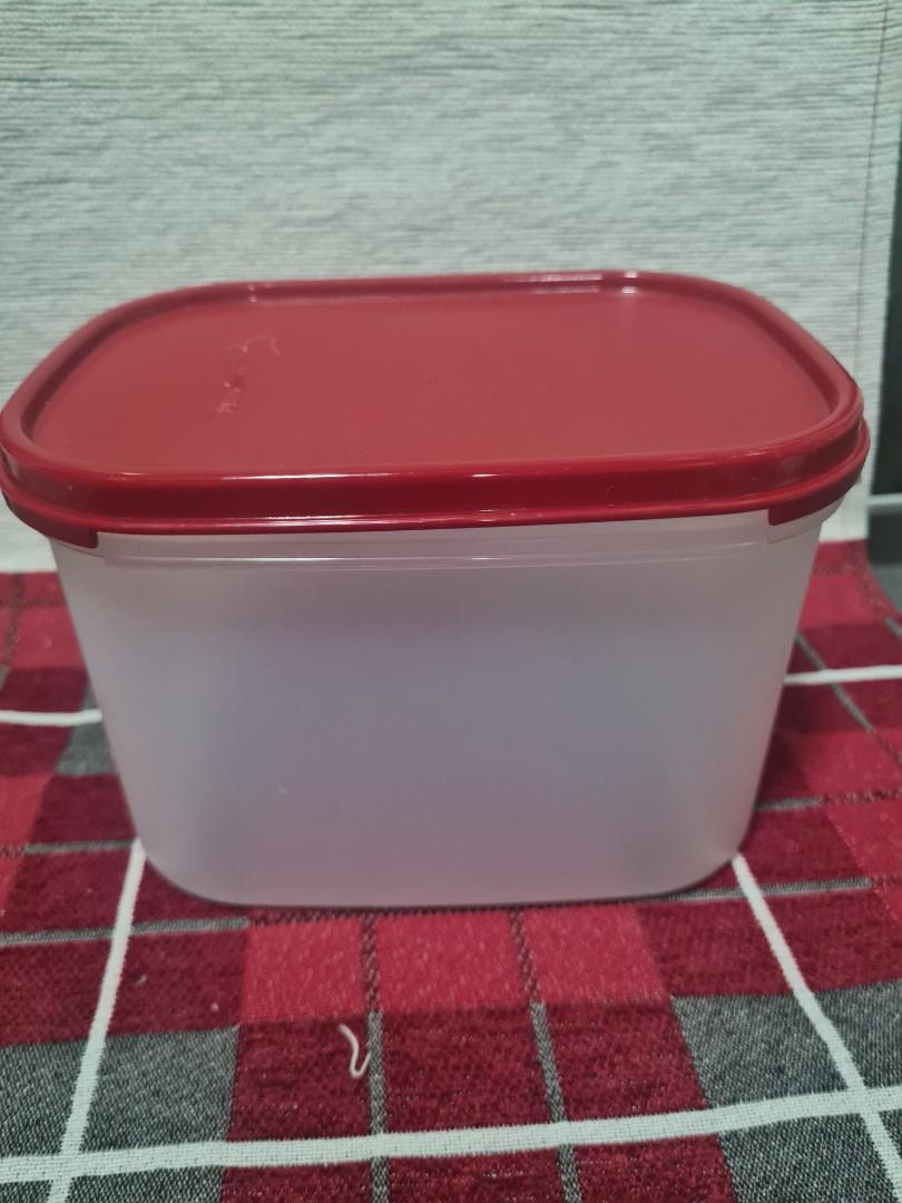 Tupperware MM Mini Rectangular II 1.9L, Furniture & Home Living ...
