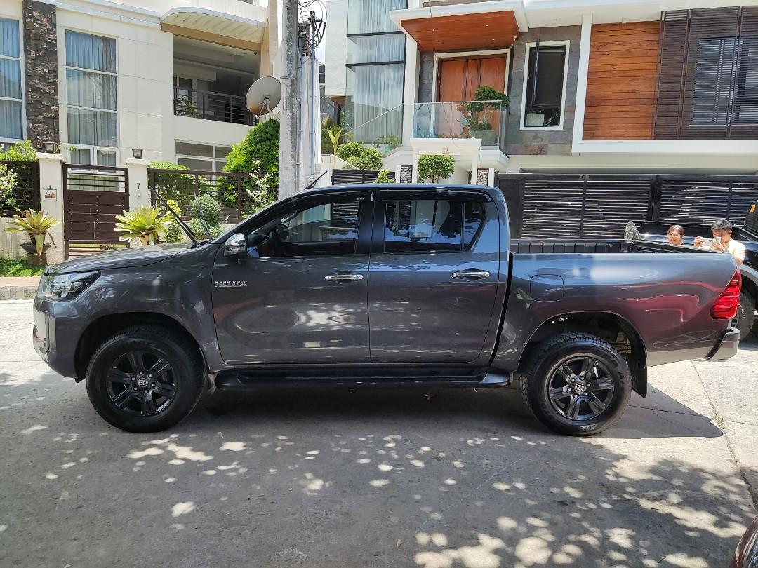 2021 Toyota hilux 2.4 G 4x2 metallic gray Manual, Cars for Sale, Used ...