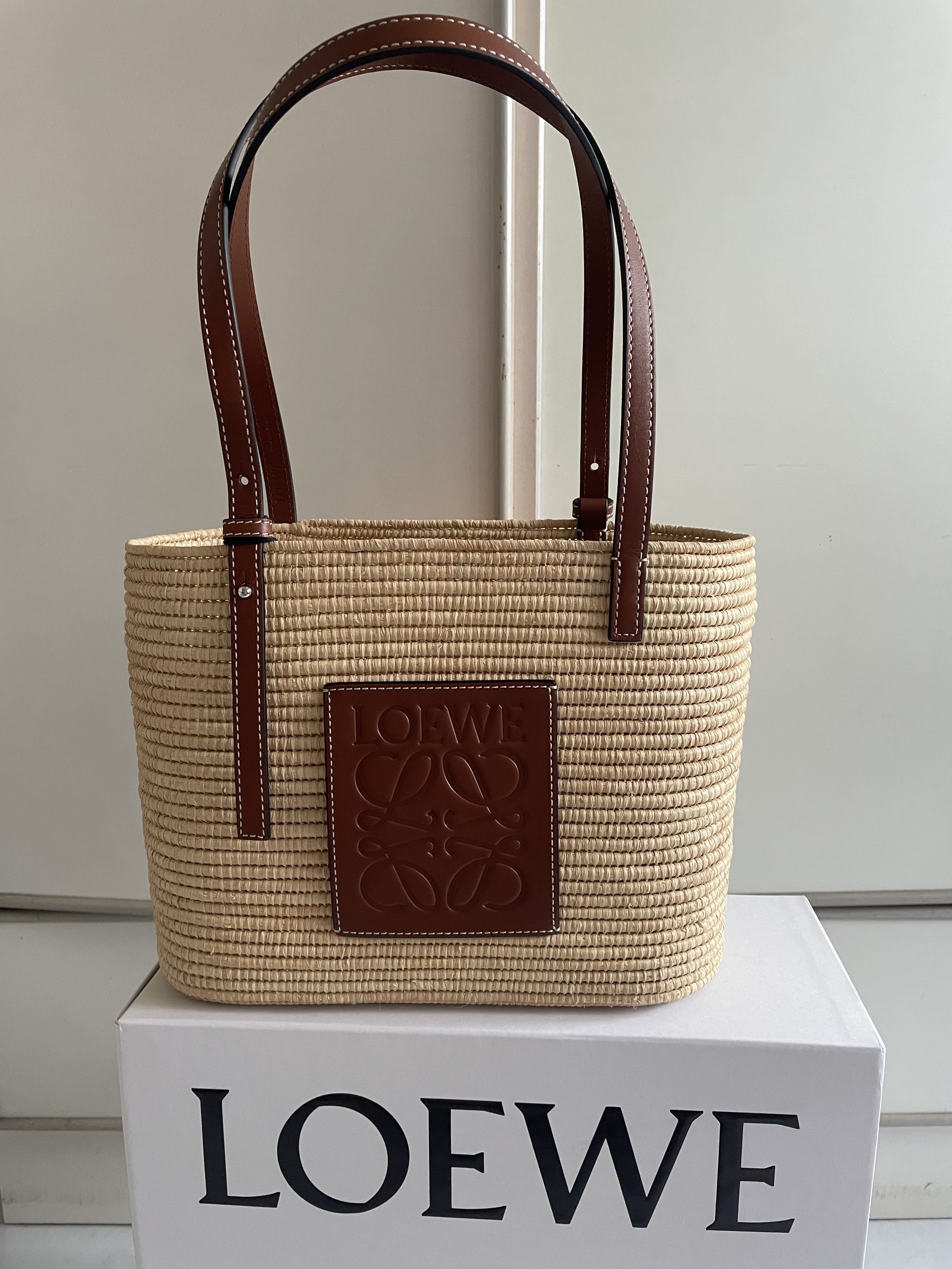 BNIB Loewe small square rattan basket tote bag raffia, Women's Fashion ...