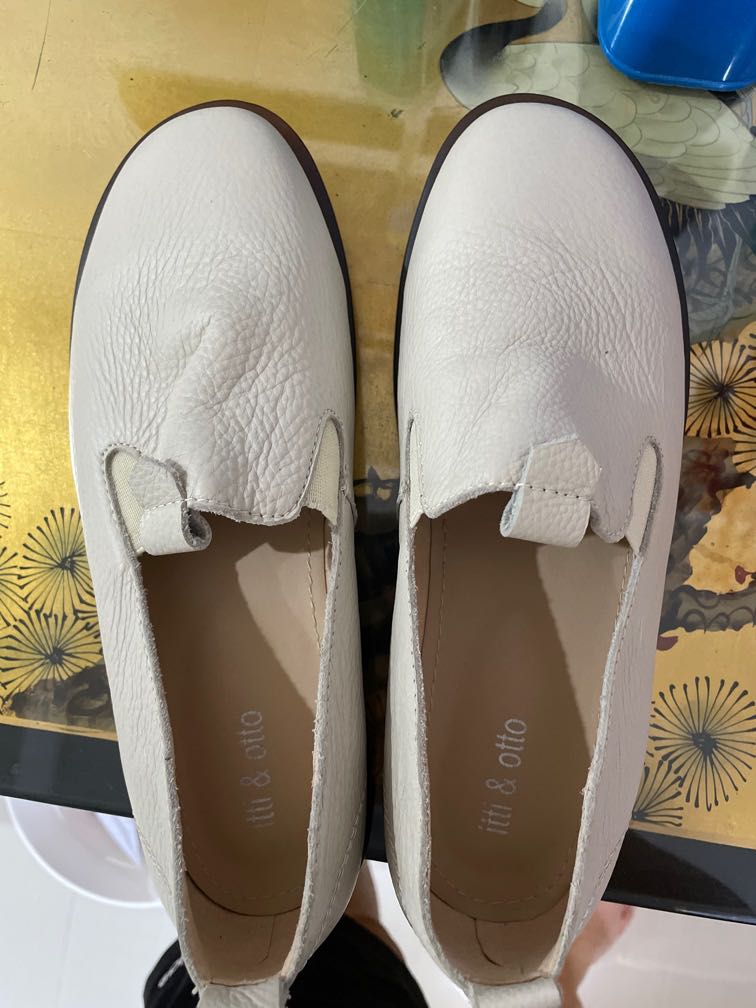 itti & Otto, Women's Fashion, Footwear, Loafers on Carousell