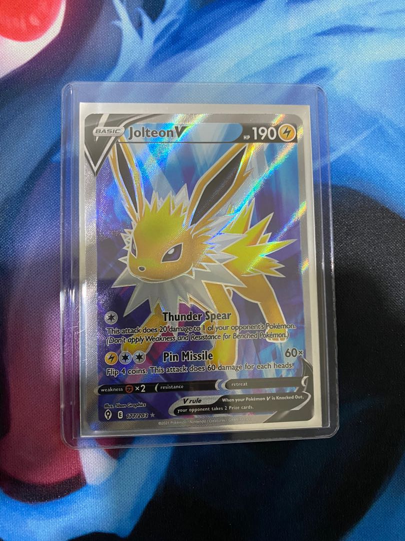 Jolteon V from Evolving Skies, Hobbies & Toys, Toys & Games on Carousell