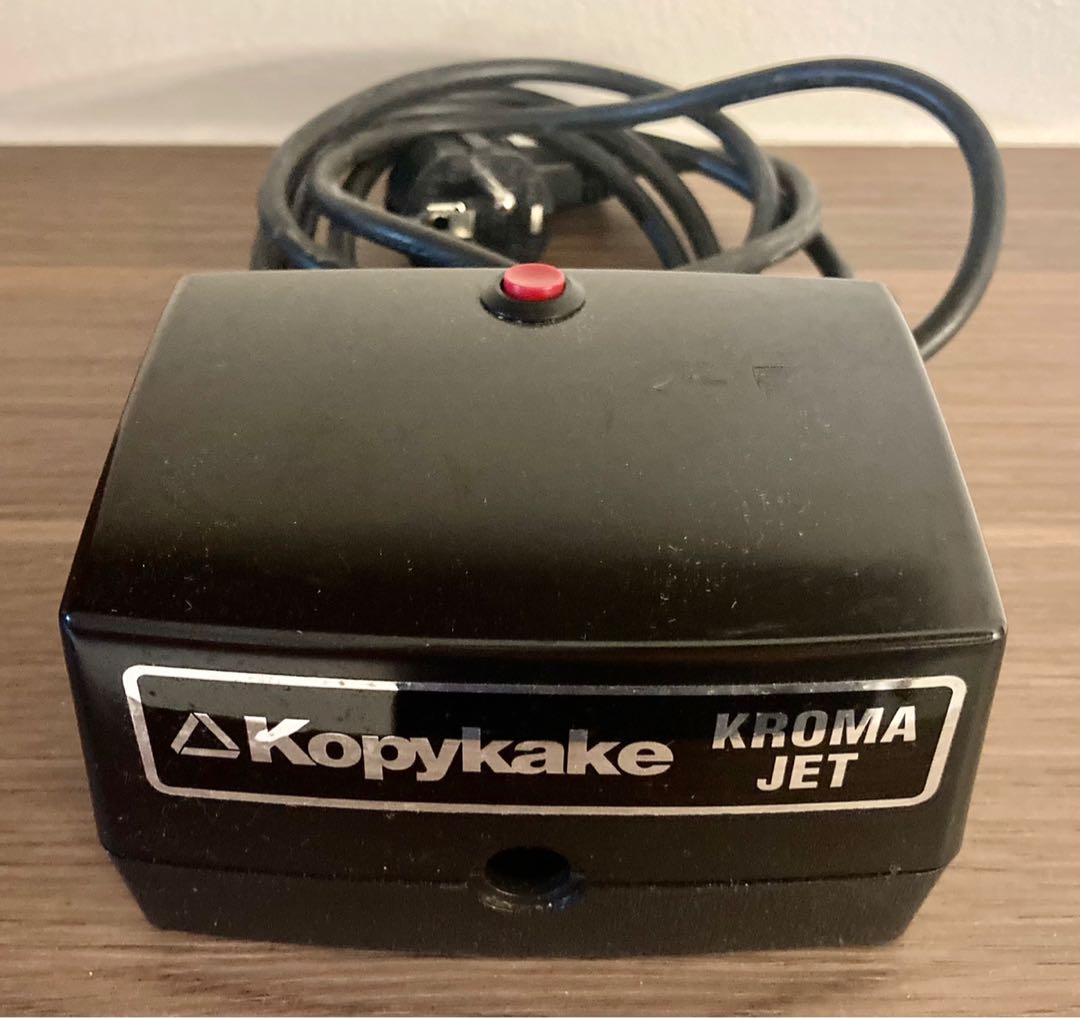 Kopykake Kroma mini air compressor, Hobbies & Toys, Stationery & Craft ...
