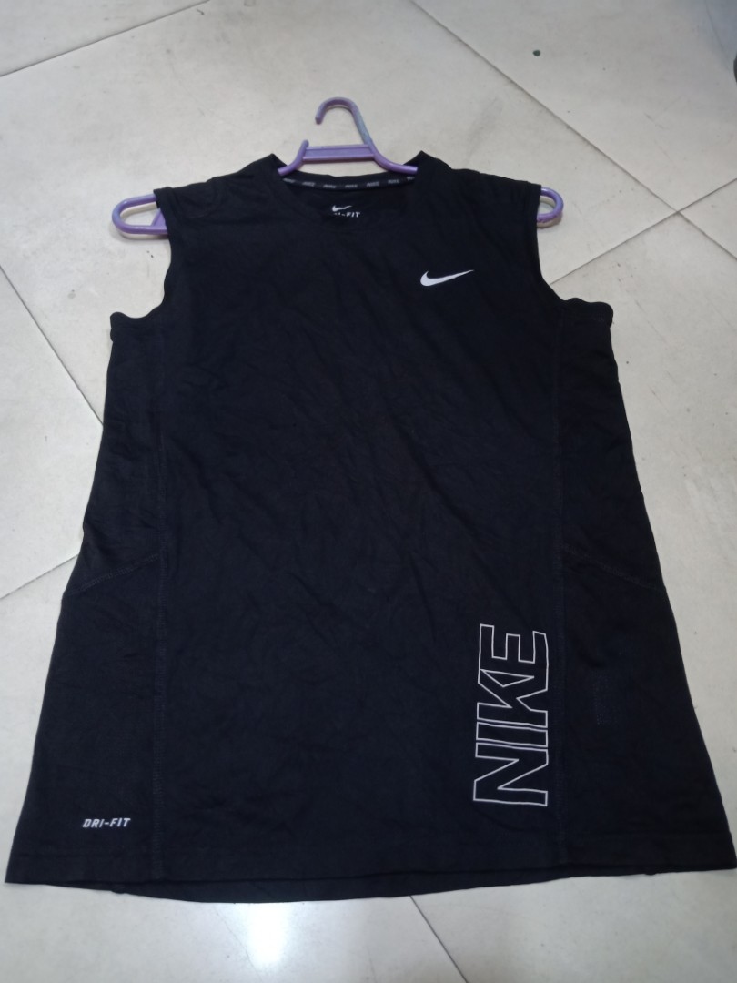 nike mens sando, Men's Fashion, Activewear on Carousell