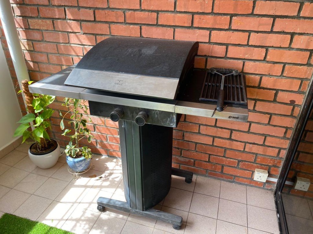 T-Grill Grand Hall BBQ, TV & Home Appliances, Kitchen Appliances, BBQ ...