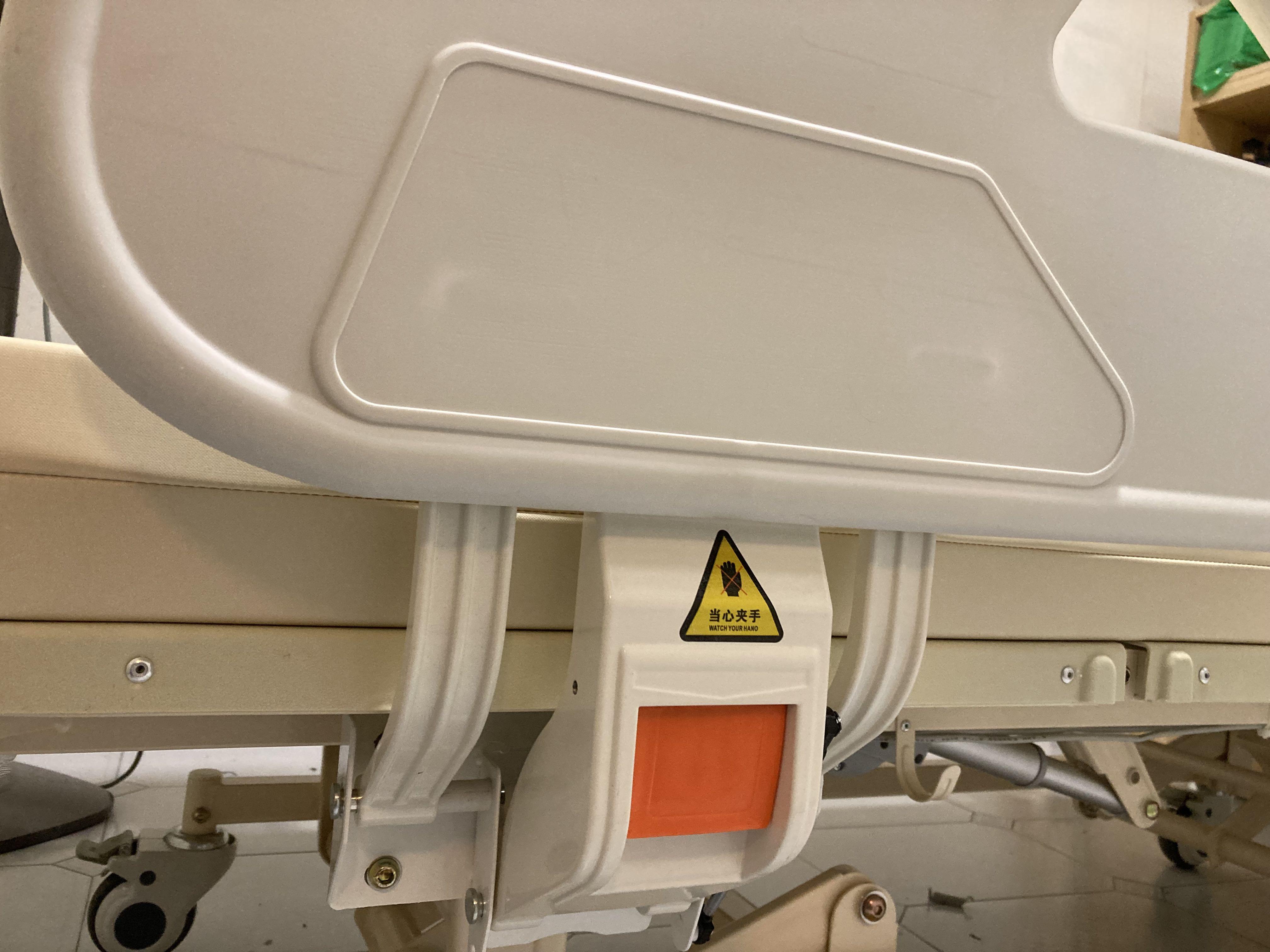 Timotion Electric multi-functional hospital bed, Health & Nutrition ...