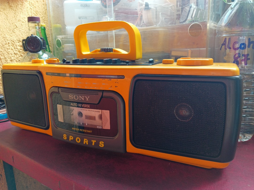 Vintage Sony FM/MW/SW1/SW2 STEREO CASSETTE -CORDER CFS-930S, Hobbies ...
