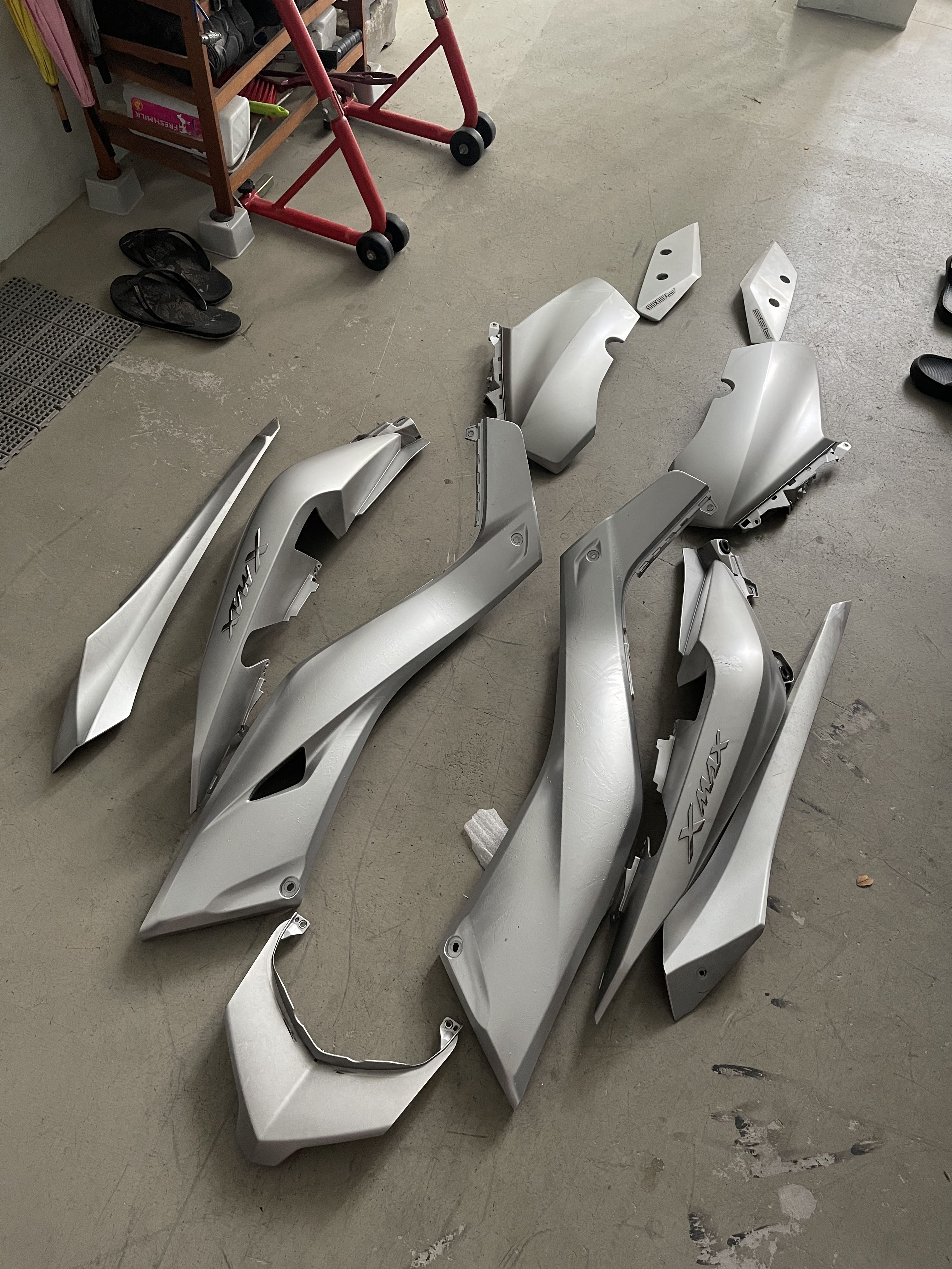 Xmax Silver Coverset, Motorcycles, Motorcycle Accessories on Carousell