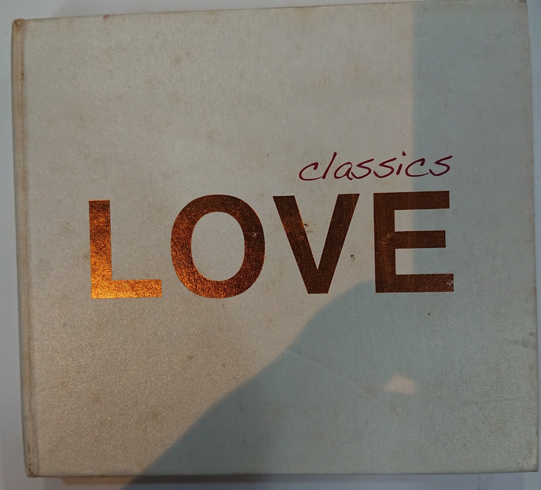 2cd Classics Love 碟新淨, 興趣及遊戲, 音樂、樂器 & 配件, 音樂與媒體 - CD 及 DVD - Carousell