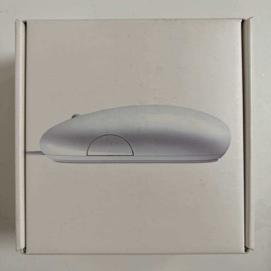 絕版 Apple Mighty Mouse (usb cable), 電腦＆科技, 電腦周邊及配件, 電腦滑鼠及相關產品 - Carousell