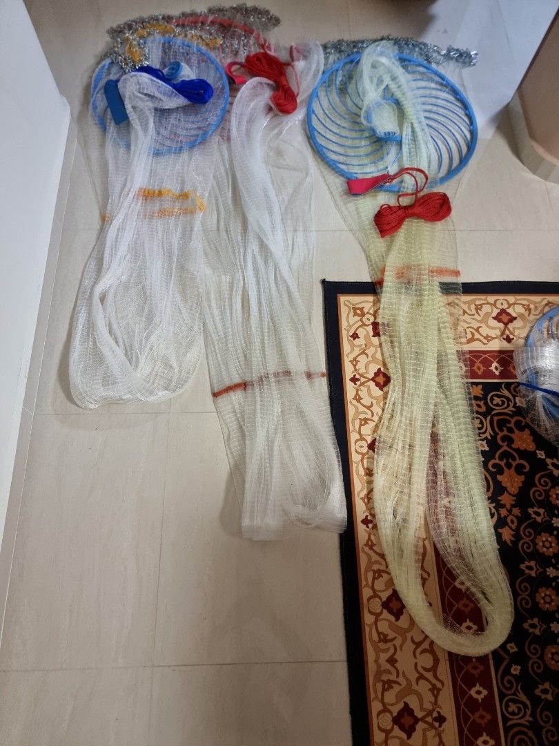 Brand new frisbee chain cast net, Hobbies & Toys, Stationery & Craft ...