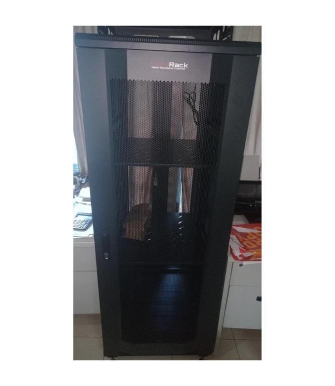 HardRack Data Solutions Cabinet Floor Rack Cabinet (Unassembled) 22U ...