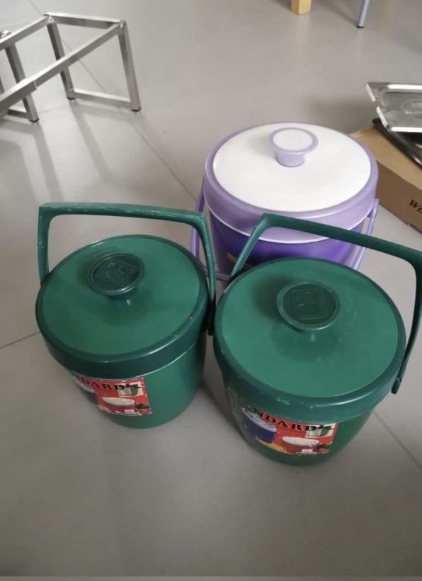 Ice/Rice Insulated Storage, Furniture & Home Living, Kitchenware ...