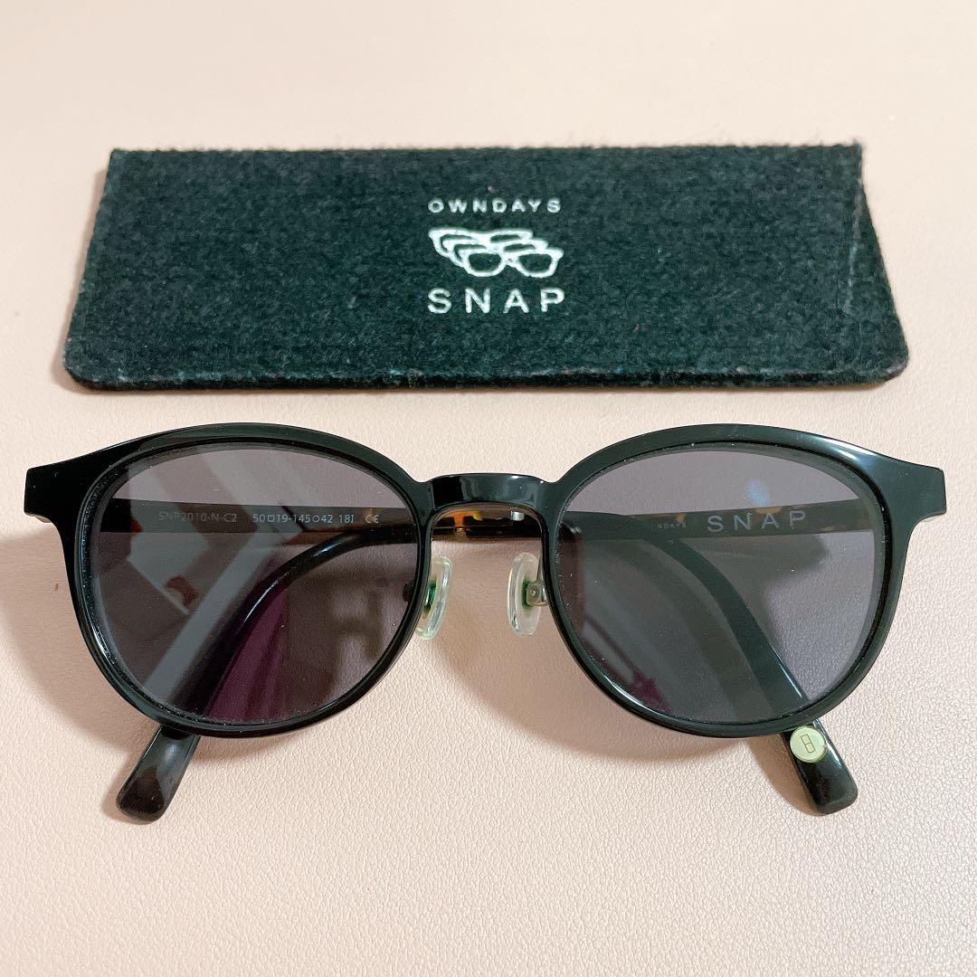 Owndays Snap black clip-on, Women's Fashion, Watches & Accessories ...