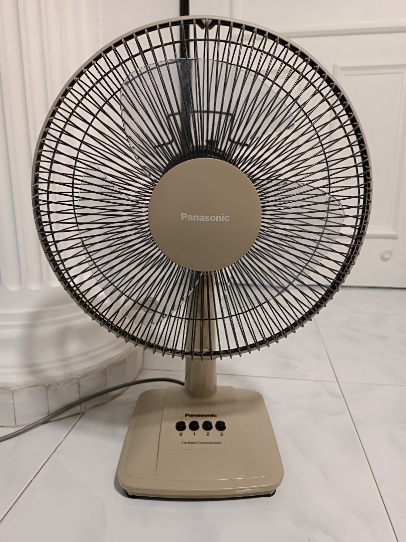 Panasonic 12inches desk fan, Furniture & Home Living, Lighting & Fans ...