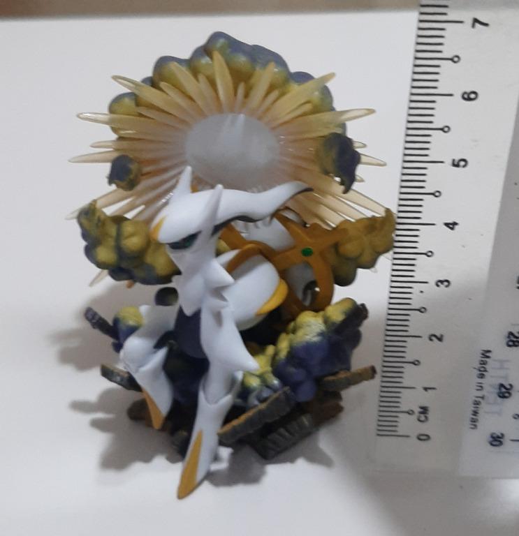 Pokemon TCG Arceus V mini figure (from Arceus V Figure Collection Box ...