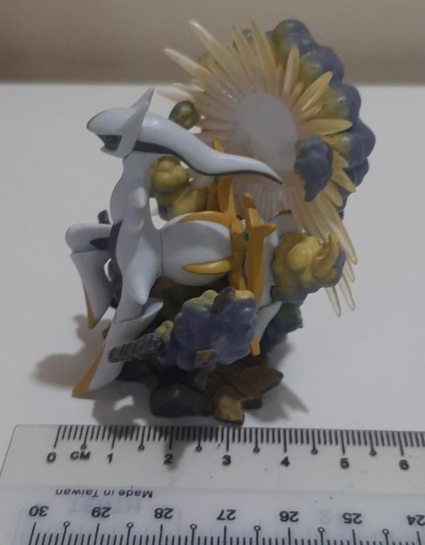 Pokemon TCG Arceus V mini figure (from Arceus V Figure Collection Box ...