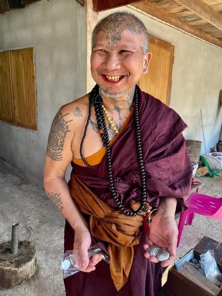 Rian By LP Udomsap with hand written yant, Hobbies & Toys, Memorabilia ...