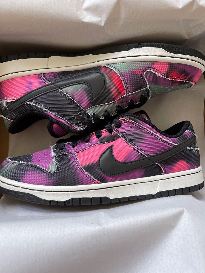 [US 10] Nike Dunk Low Graffiti, Men's Fashion, Footwear, Sneakers on ...