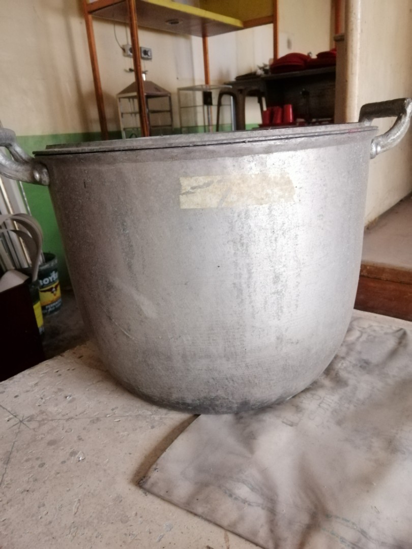 Big Kaldero, Furniture & Home Living, Kitchenware & Tableware, Cookware ...