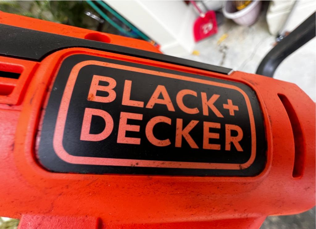 Black & Decker 40V MAX* Cordless String Trimmer with POWERCOMMAND ...