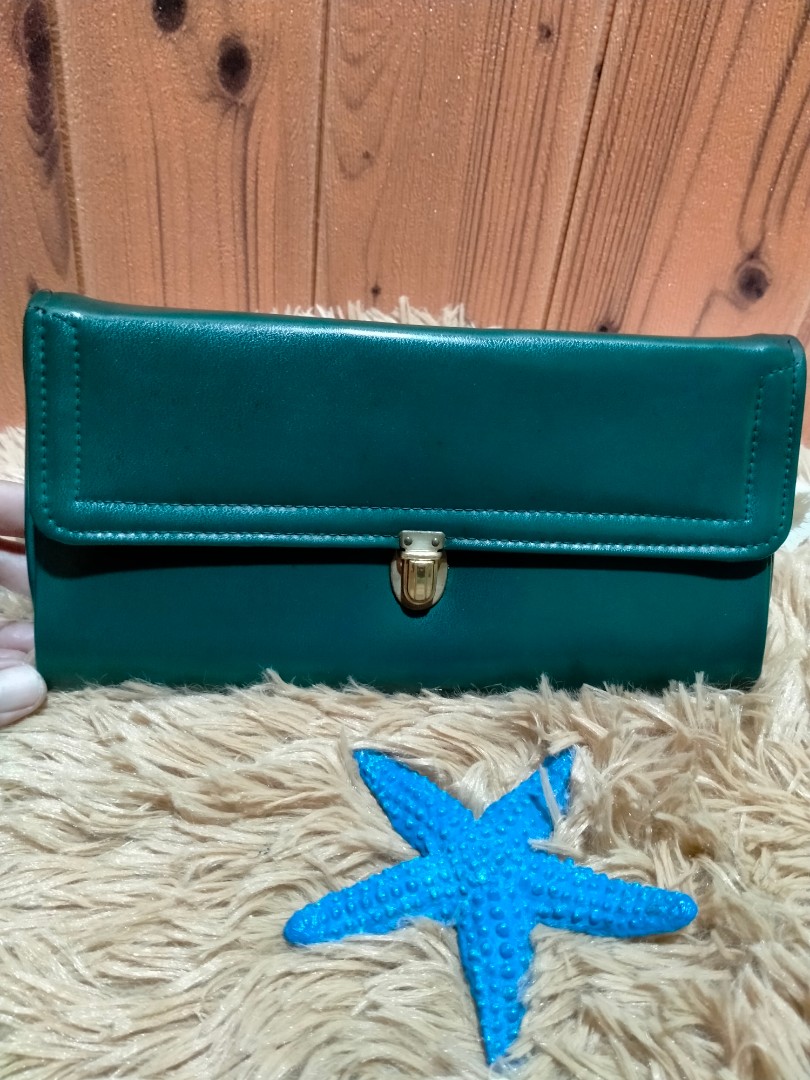 Blue Green Wallet, Women's Fashion, Bags & Wallets, Wallets & Card ...