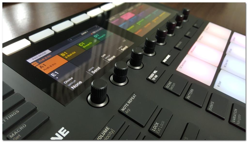 Combo - Maschine MK3 + Maschine Jam, Hobbies & Toys, Music & Media ...
