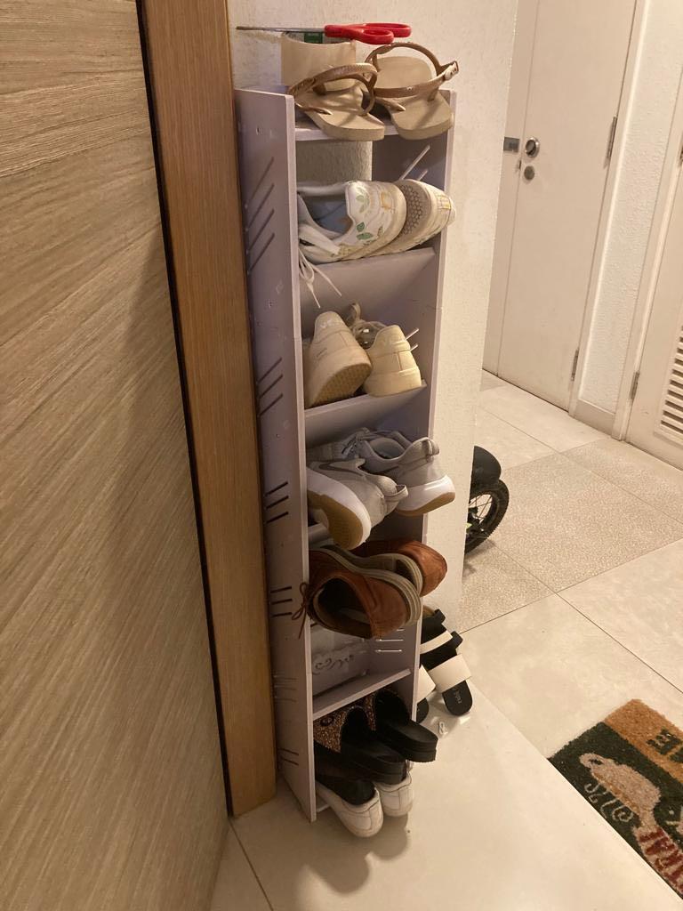 MUST GO! $5! Condo / HDB shoe rack / shoe cabinet. Niche and can put ...