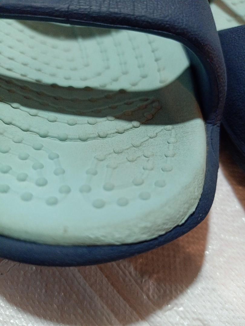 Crocs Cleo Sandal size w8, Women's Fashion, Footwear, Flats & Sandals on Carousell