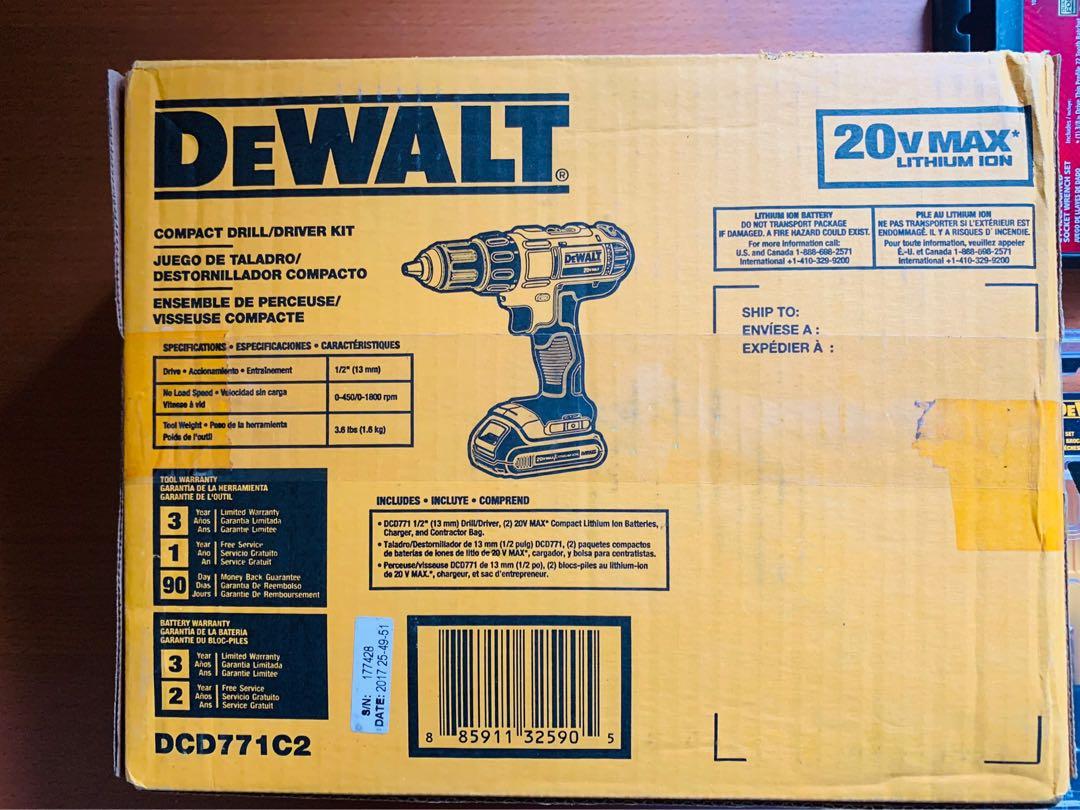 Dewalt cordless drill bundle #1, Commercial & Industrial, Construction ...