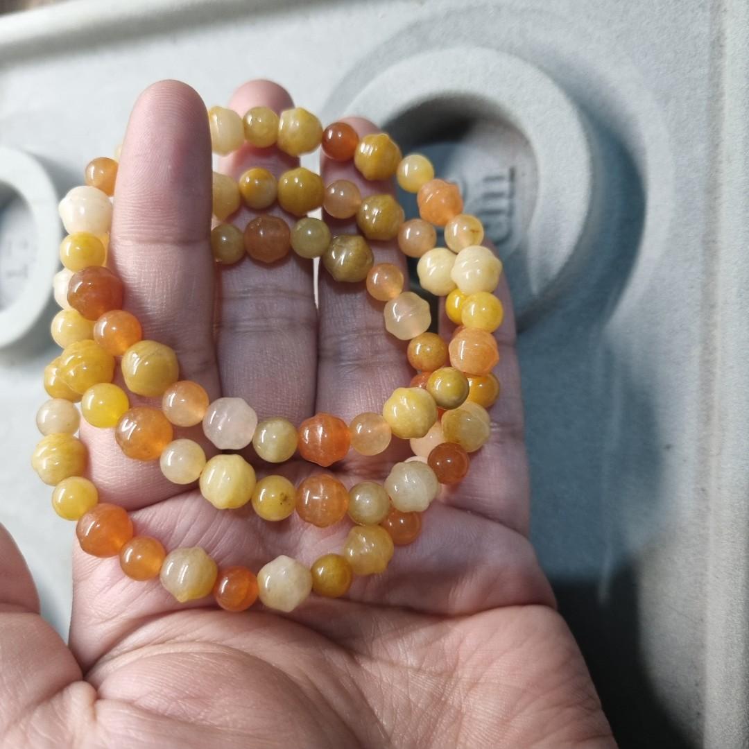 Golden silk jade, Women's Fashion, Jewelry & Organizers, Bracelets on ...