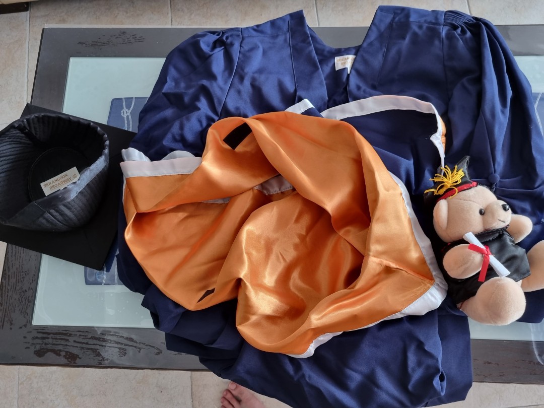 Graduation gown (ntu accounting) and bear (like brand new) size 7 ...