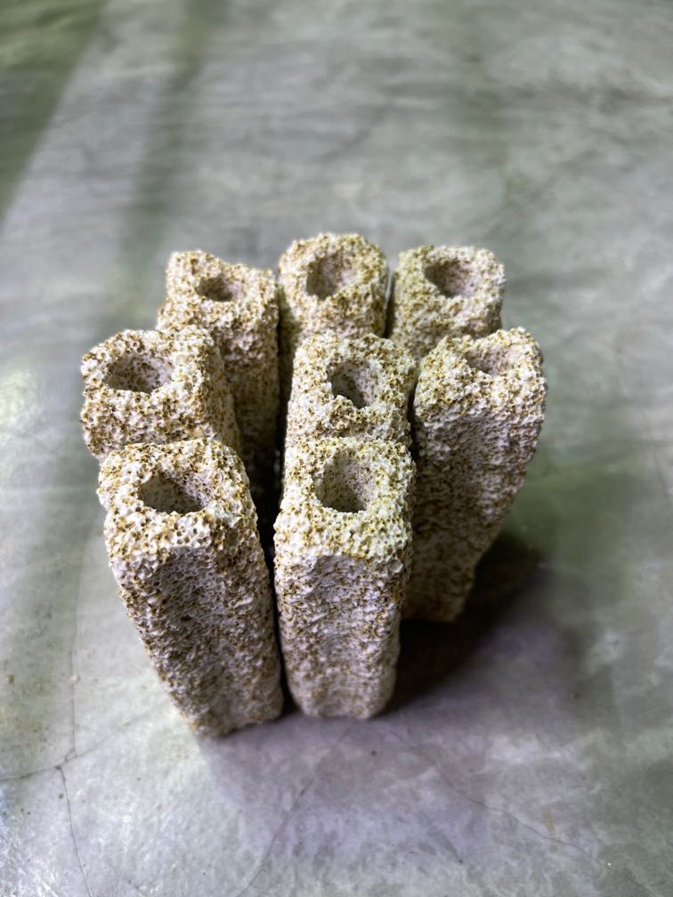 High porosity block media, Pet Supplies, Homes & Other Pet Accessories ...
