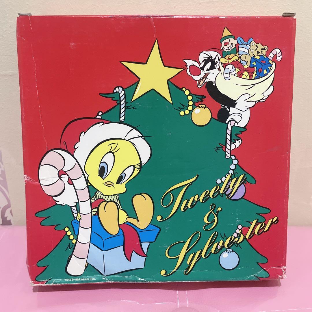 Looney Tunes Bugs Bunny and Tweety Bird Since 1930 Plate, Hobbies ...