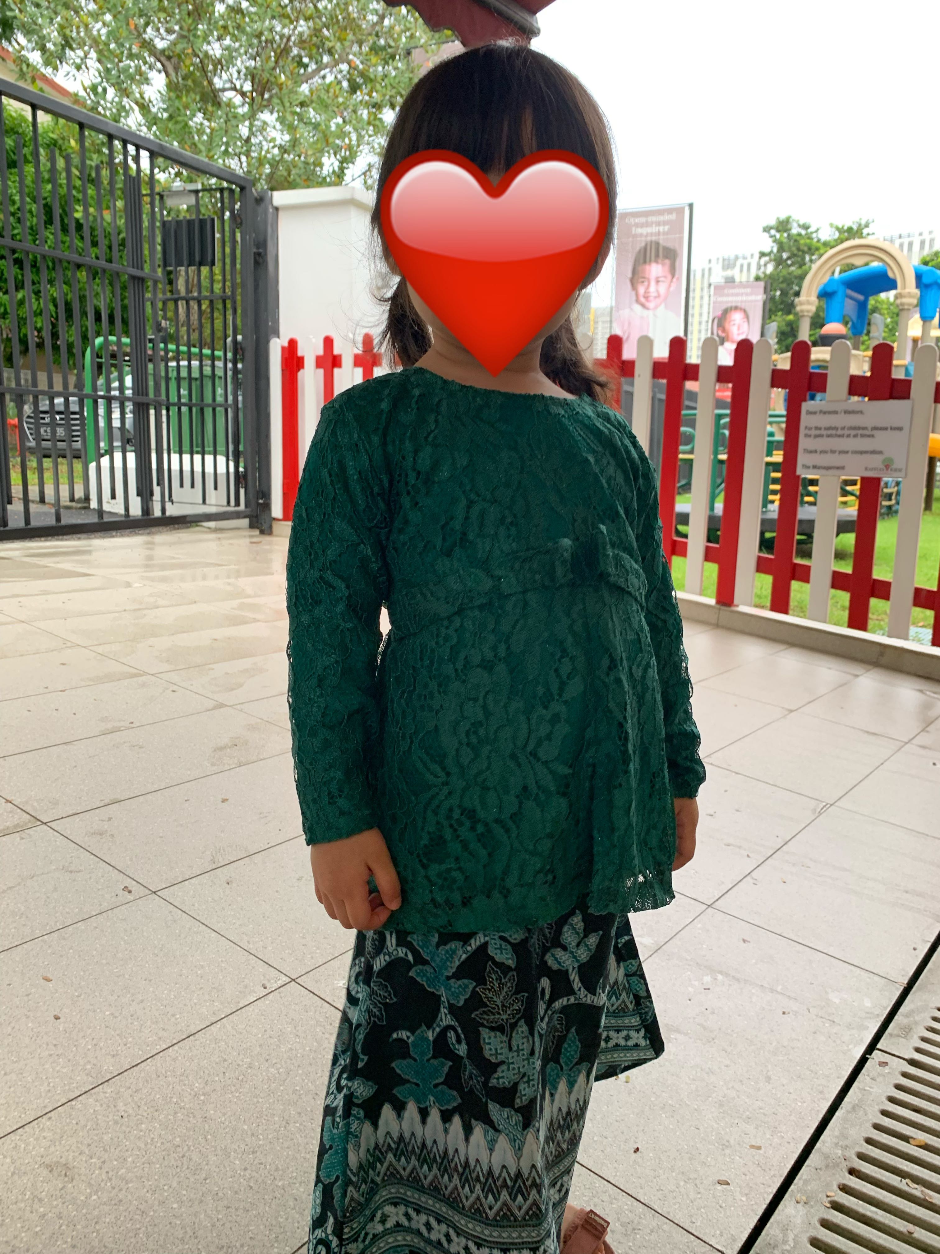 Malay Community Traditional Costumes, Malay Heritage Centre In ...