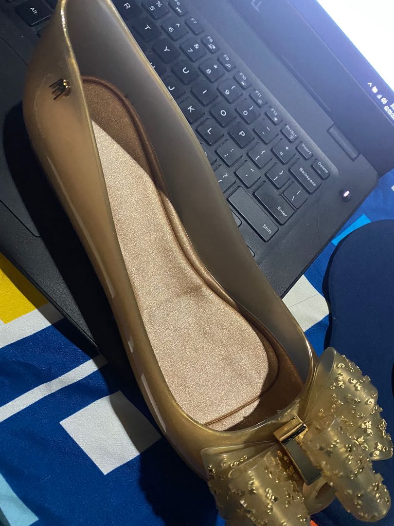 Melissa Brand New, Women's Fashion, Footwear, Flats & Sandals on Carousell