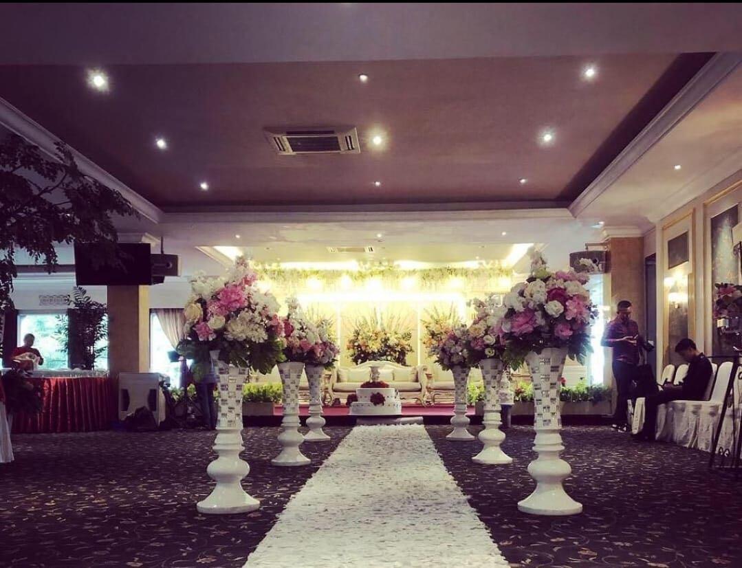 Oper paket pernikahan wedding Central restaurant tomang package makan ...