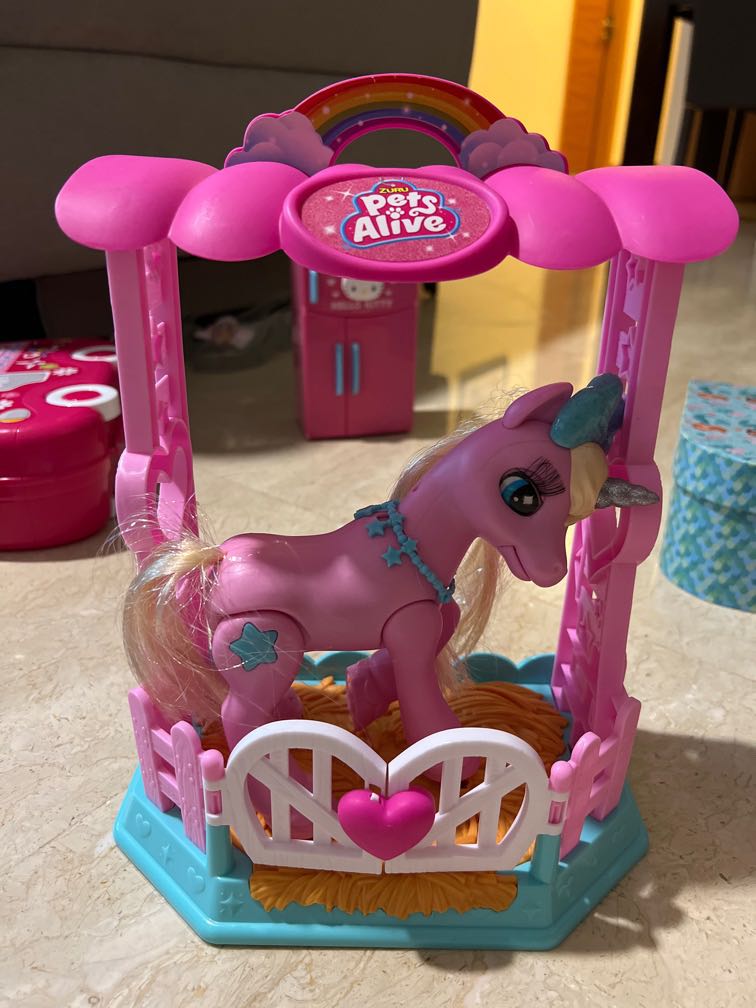 Pets Alive pony, Hobbies & Toys, Toys & Games on Carousell