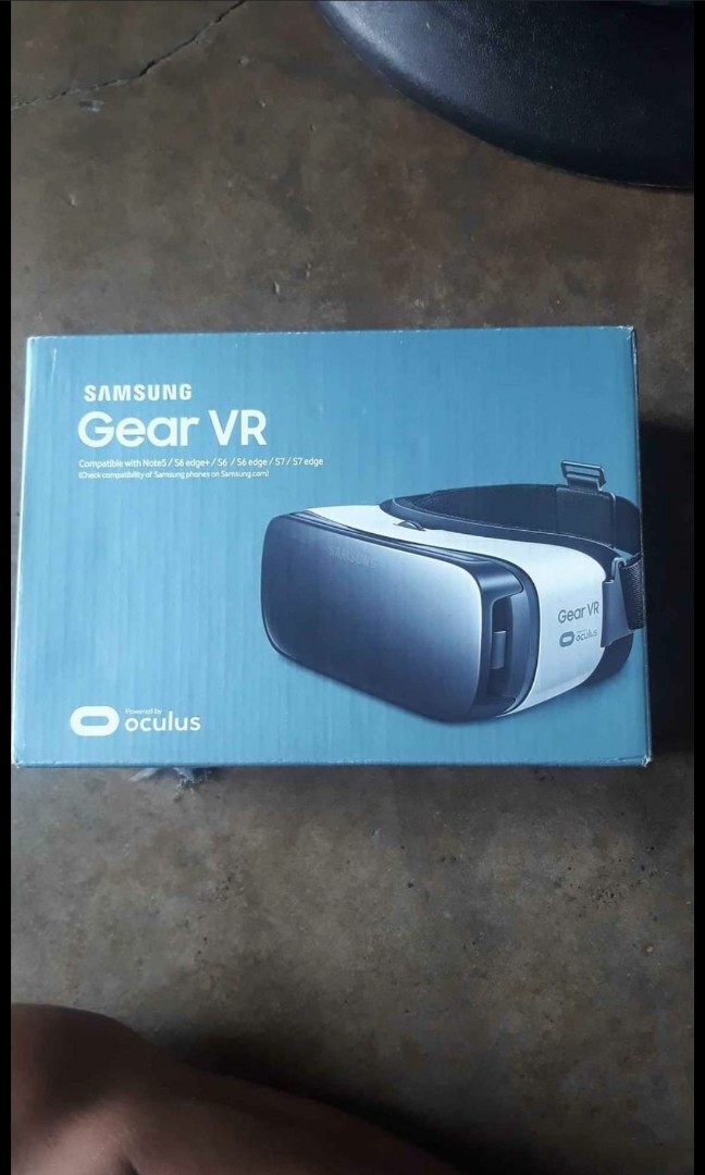Samsung Gear VR (powered by oculus), Video Gaming, Gaming Accessories ...