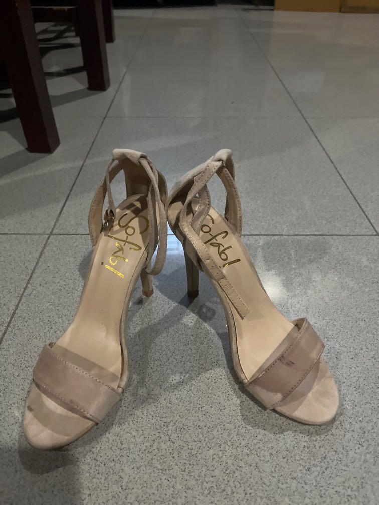 So fab heel shooes, Women's Fashion, Footwear, Heels on Carousell