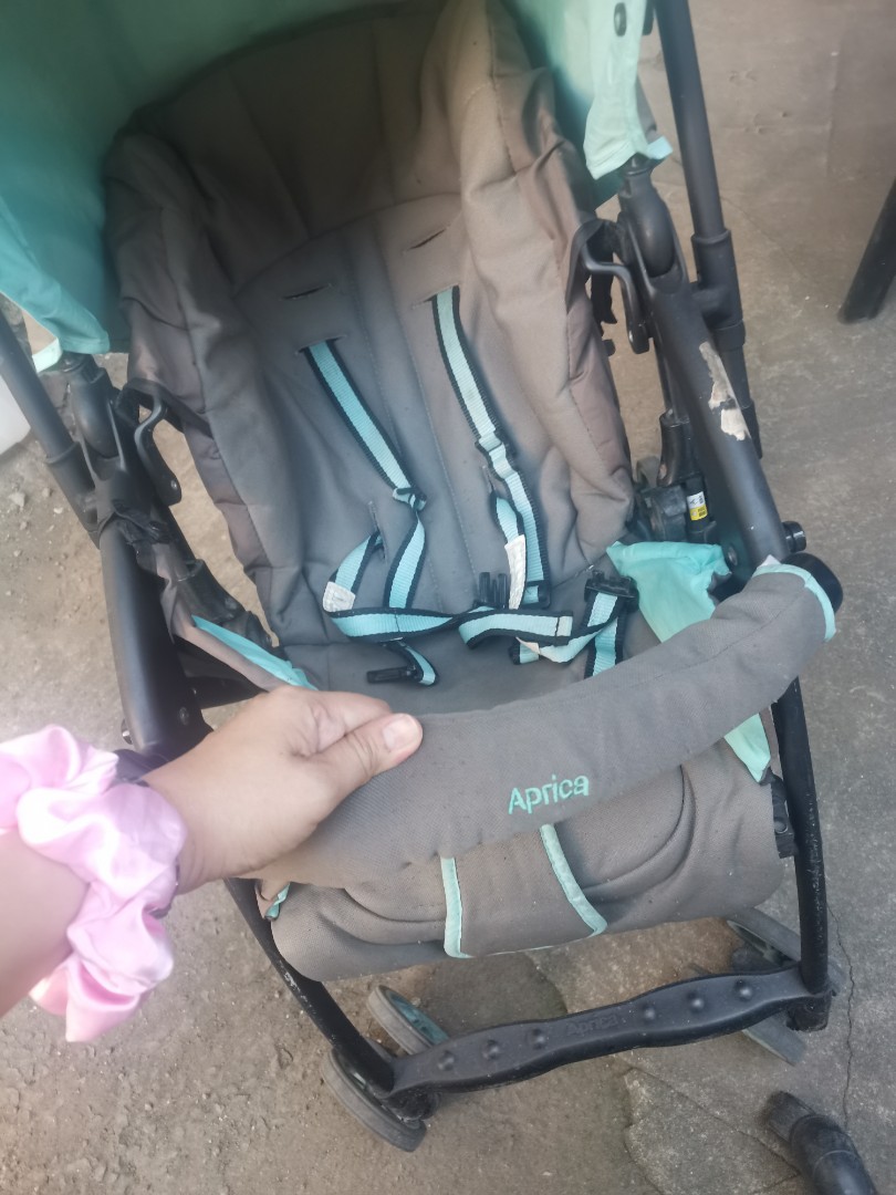 Aprica karoon Super lightweight stroller, Babies & Kids, Going Out ...
