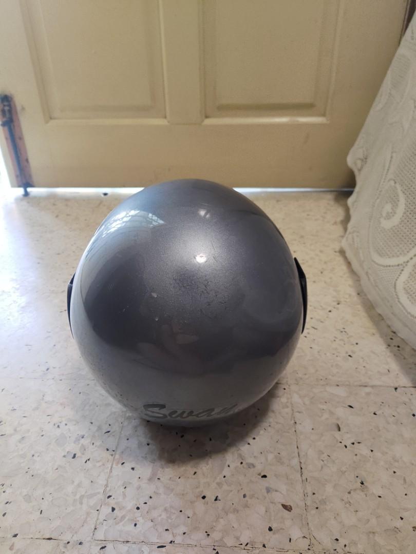 Swan Helmet, Motorbikes on Carousell
