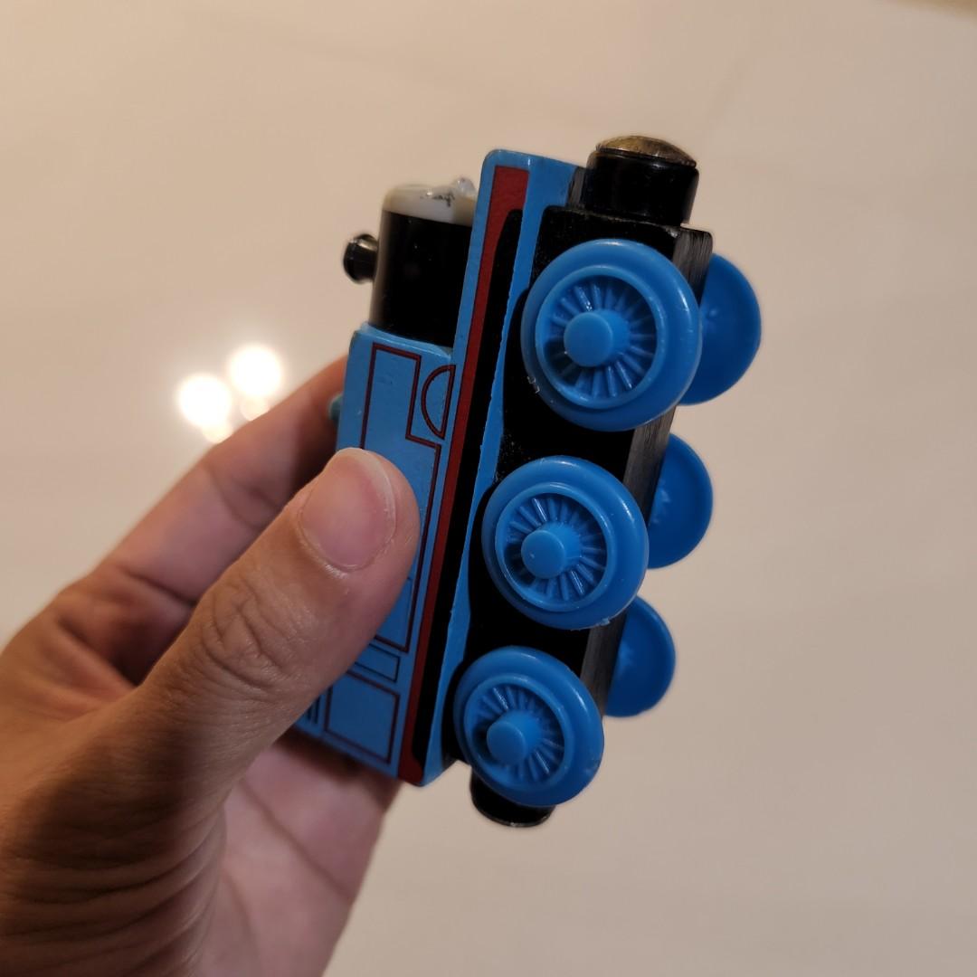 Thomas and friends train magnet, Hobbies & Toys, Toys & Games on Carousell