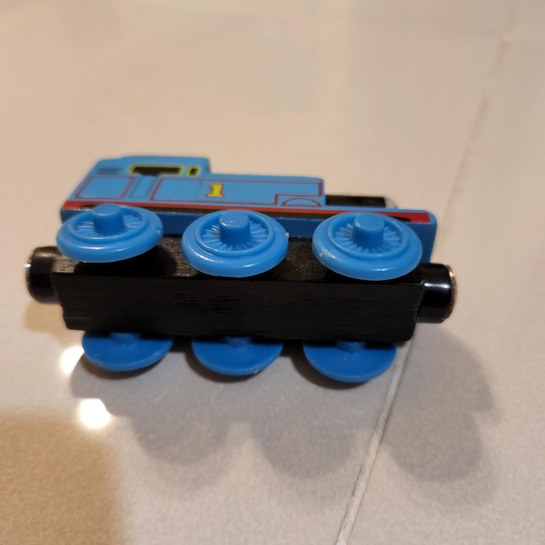 Thomas and friends train magnet, Hobbies & Toys, Toys & Games on Carousell