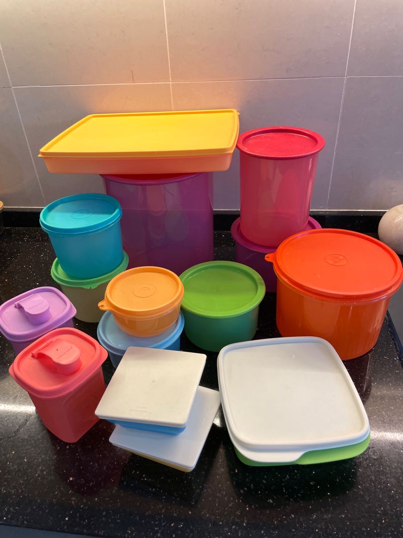 Tupperware container Raya Biscuit set of various sizes., Furniture ...