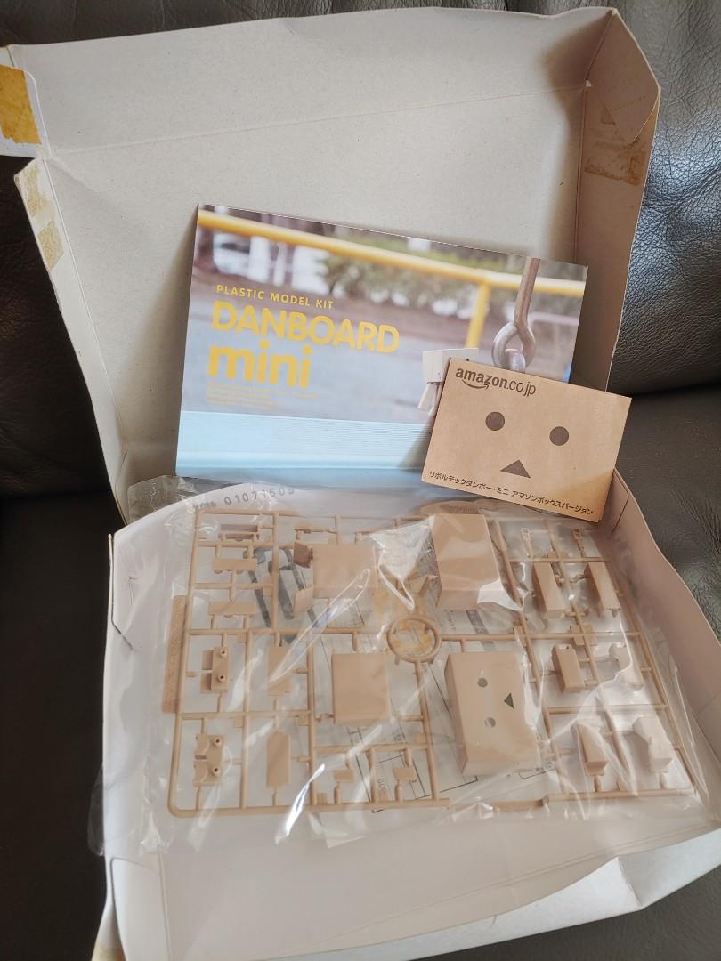 紙箱人模型 Danboard Mini (Plastic Model Kit), 興趣及遊戲, 玩具 & 遊戲類 - Carousell
