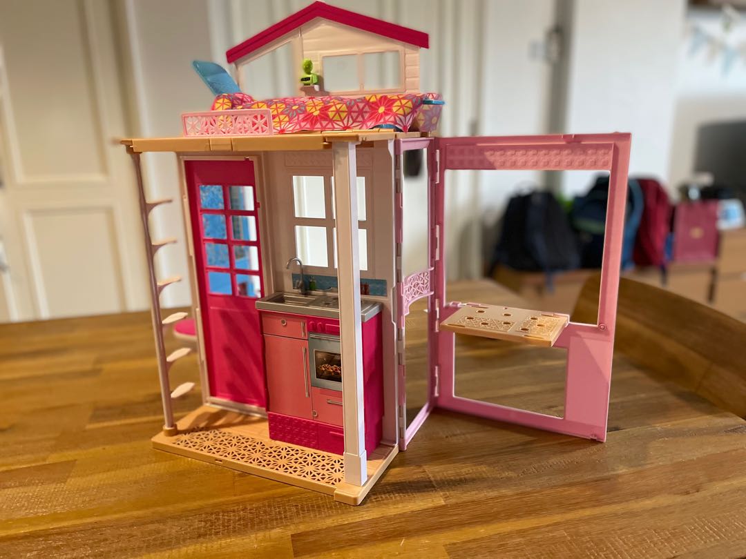 Barbie house set, Hobbies & Toys, Toys & Games on Carousell