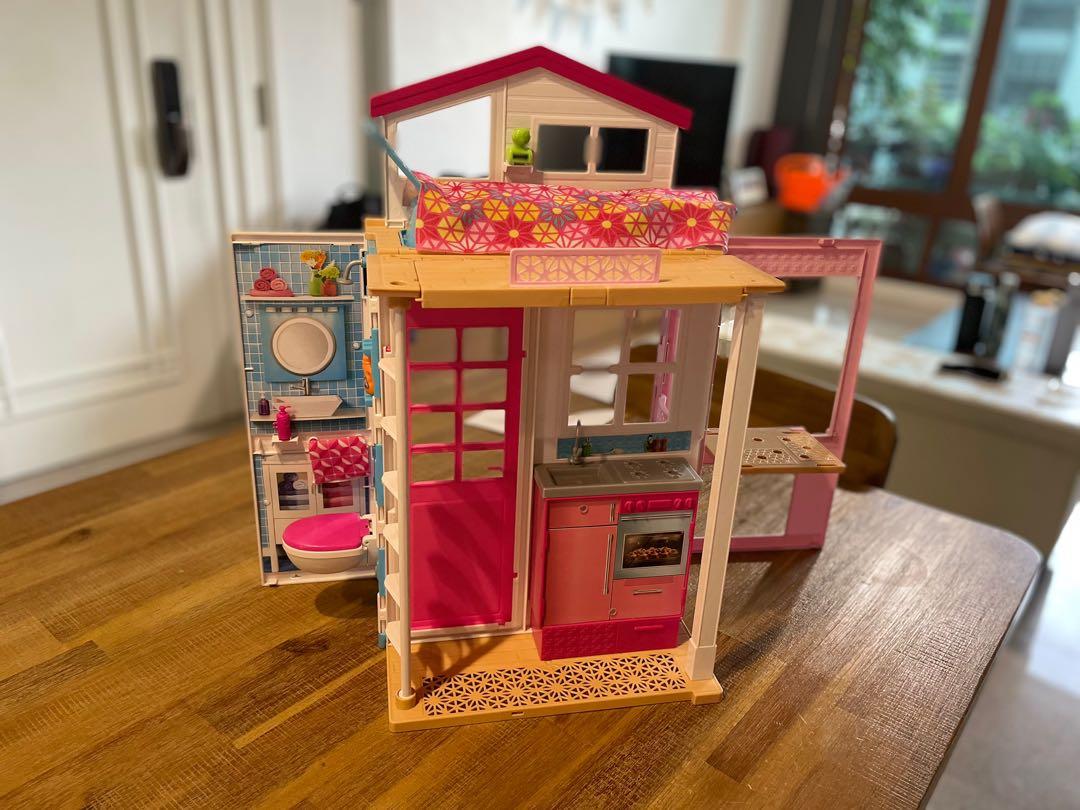Barbie house set, Hobbies & Toys, Toys & Games on Carousell